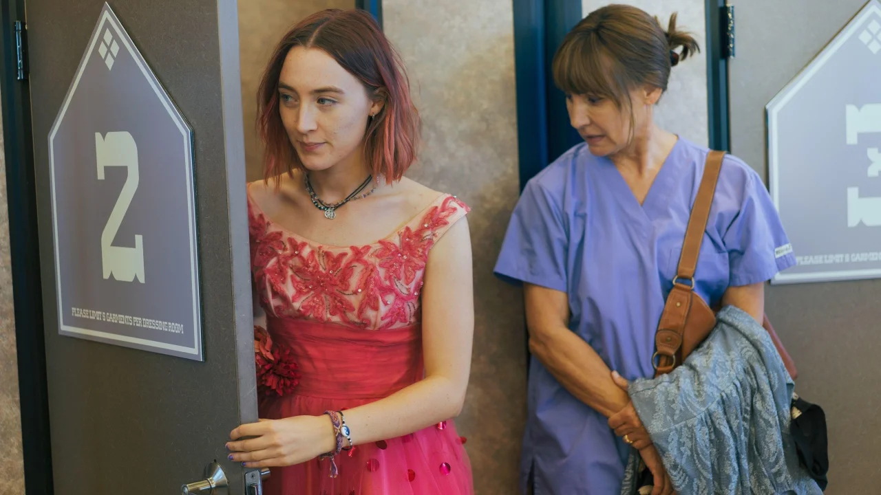 Lady Bird Film izle - Dizipal Orjinal